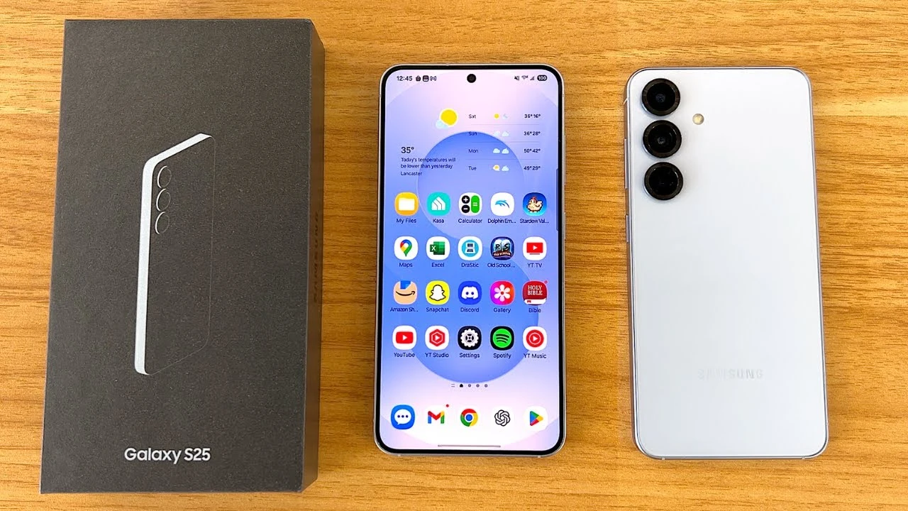 Samsung Galaxy S25 Android smartphone. Announced Jan 2025. Features 6.2″ display,